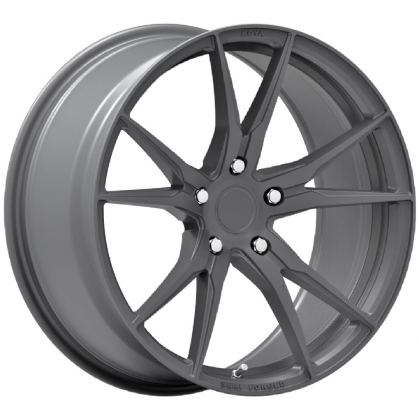 4stk 8x18 Khan SF06 Gunmetal felger + 225/40R18 snowleopard piggfrie ...
